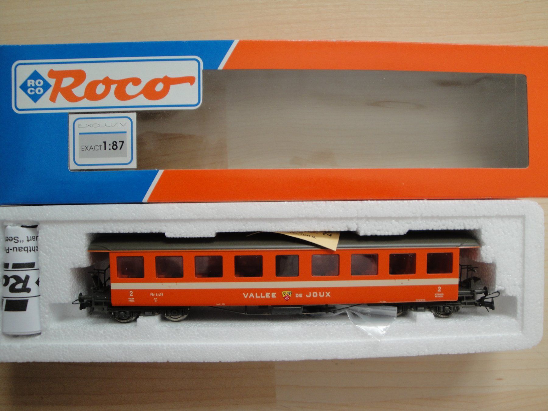 Roco HO. Voiture 2 ème classe " Vallée de Joux (Neu und ...