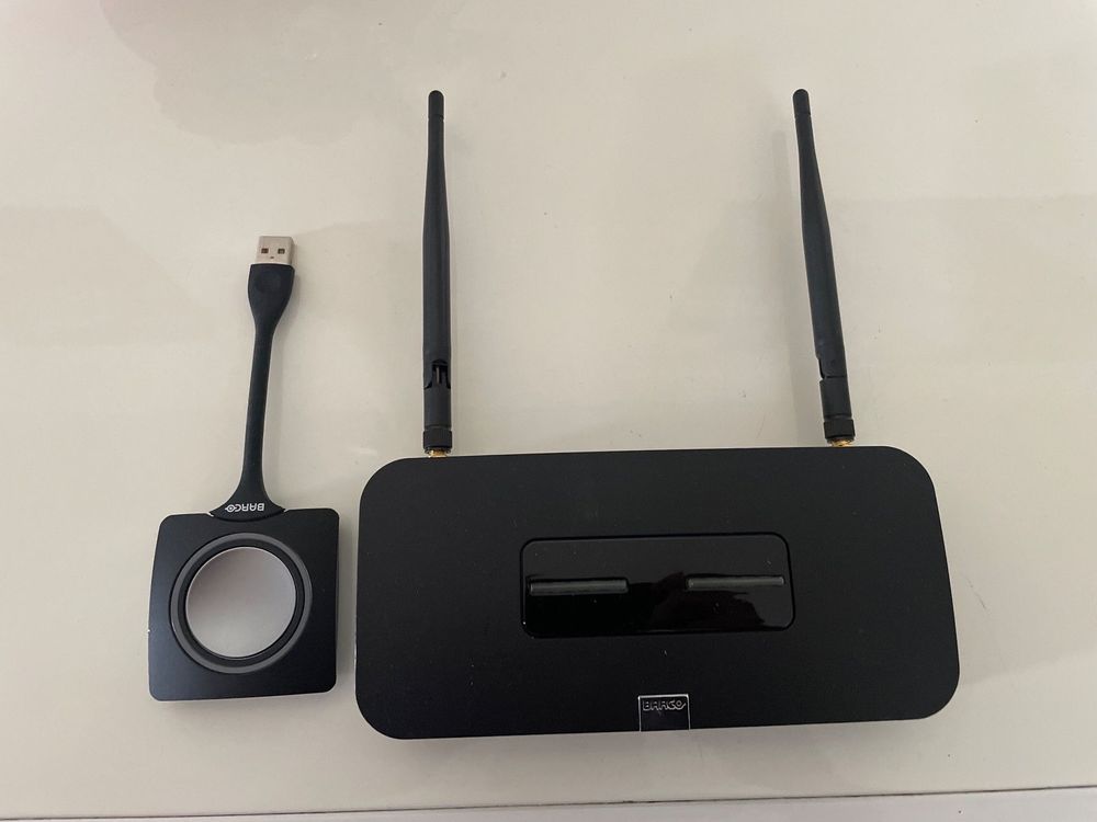 ClickShare CSM‑1 mit 1 Dongle und Netzteil | Kaufen auf Ricardo