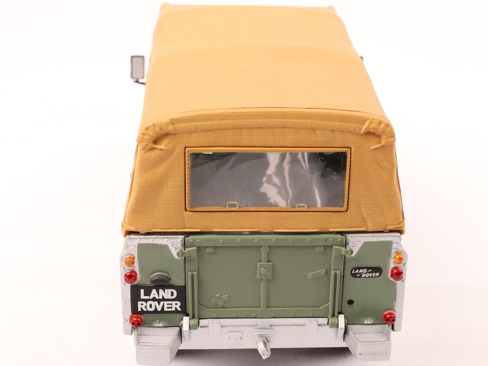UNIVERSAL HOBBIES Land Rover Serie II, III Modell (Gebraucht) in für ...