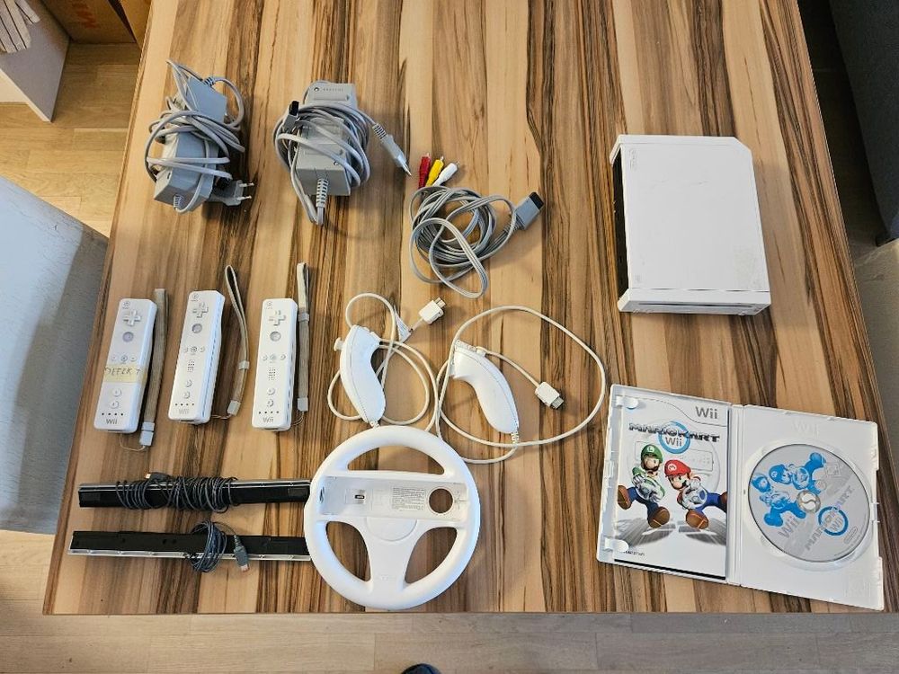 Nintendo Wii Konsole + Controller + Mario Kart | Kaufen auf Ricardo