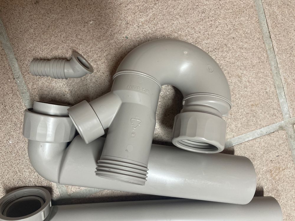 Geberit Syphon mit Wasch- Abwasch Abflussmöglichkeit (Neu (gemäss ...