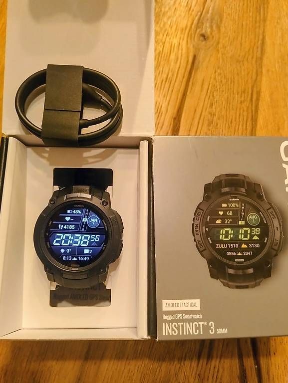 Garmin Instinct 3 Tactical AMOLED (50mm) (Neu (gemäss Beschreibung)) in ...