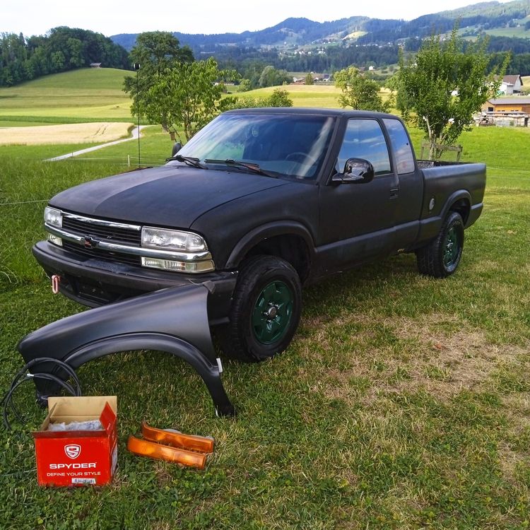 Chevrolet S10 4x4 vortec extended cab small bed ab Platz | Kaufen auf ...