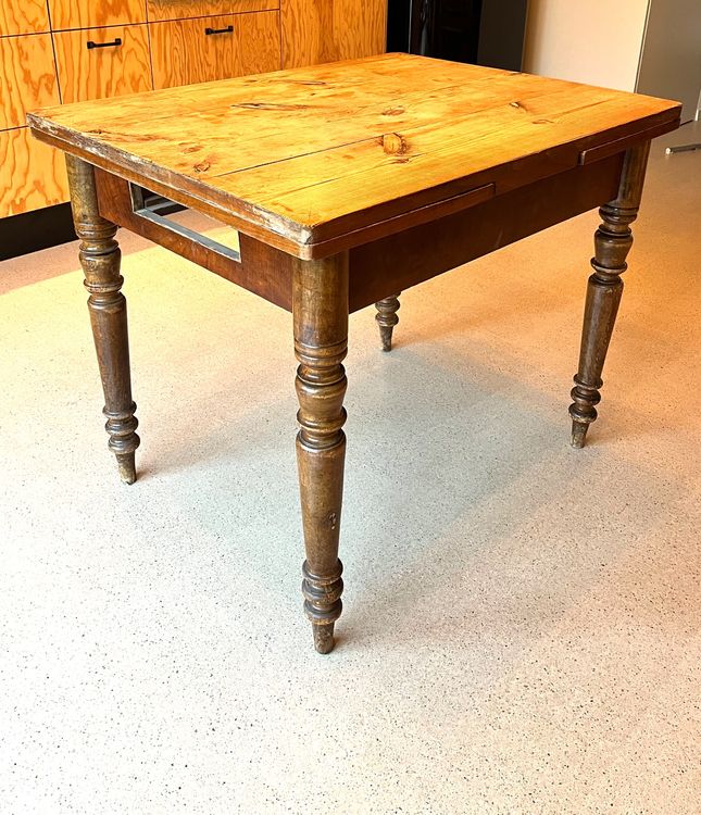 Alter Tisch aus Holz - wunderschöner Küchentisch (Gebraucht) in Zürich ...