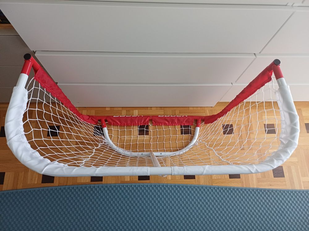 Knee Hockey Goal Set / Mini Eishockeytor inkl. Torwand (Neu (gemäss ...