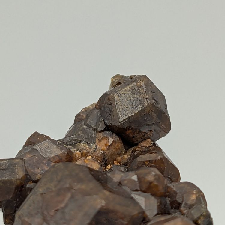 Geode aus GROSSULAR, GRÜNER GRANAT mit Muskovit, Mali (Nuovo (secondo ...