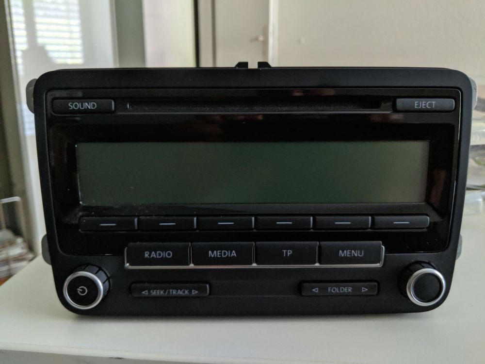 Original VW Radio RCD 310 (CD / MP3) (Gebraucht) in Oberengstringen für ...