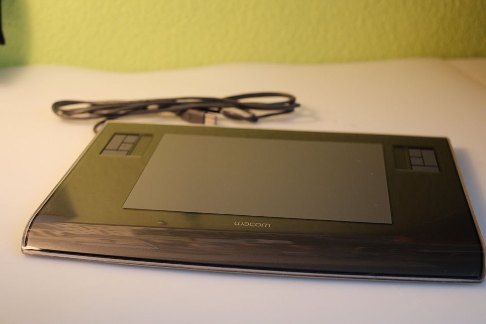 Wacom Intuos 3 PTZ-630 (Defekt) in Zürich für CHF 9 – mit Lieferung auf ...