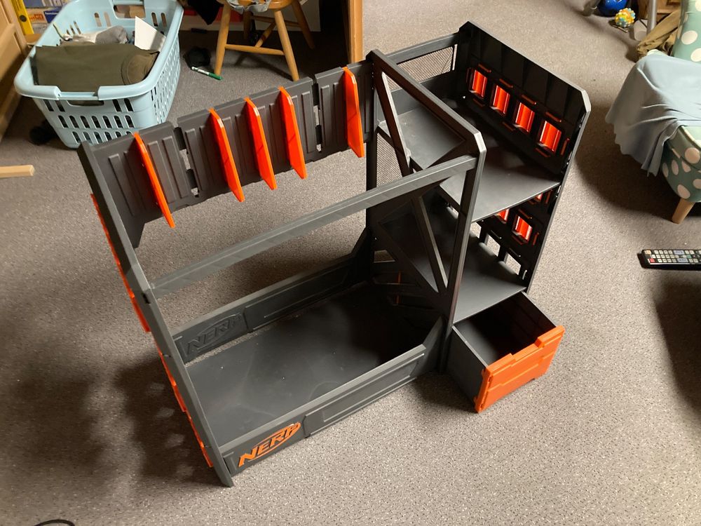 Nerf Elite Blaster Rack - Halterung zur Aufbewahrung (Gebraucht) in ...