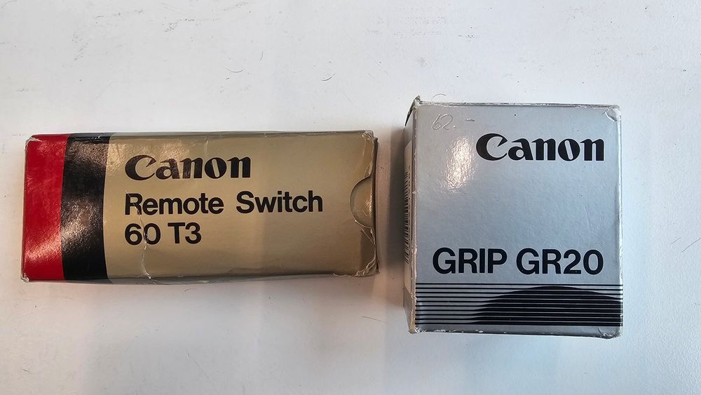 Canon Grip GR20 & Remote Switch 60 T3 - Top Zustand! (Gebraucht) in ...