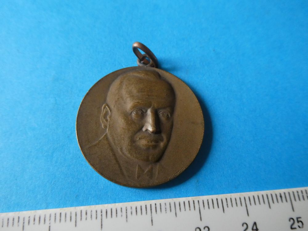 Bronzemedaillle, 1931 Giuseppe ..... (Gebraucht) in Hinterforst für CHF 1 – mit Lieferung auf ...