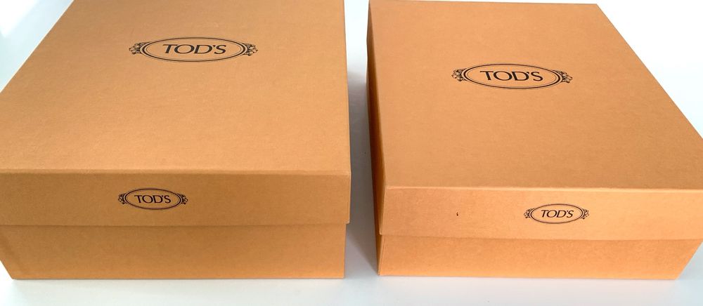 TOD'S Boxen, 23 x 31 x 10.5 cm und 20 x 31 x 10 cm | Kaufen auf Ricardo