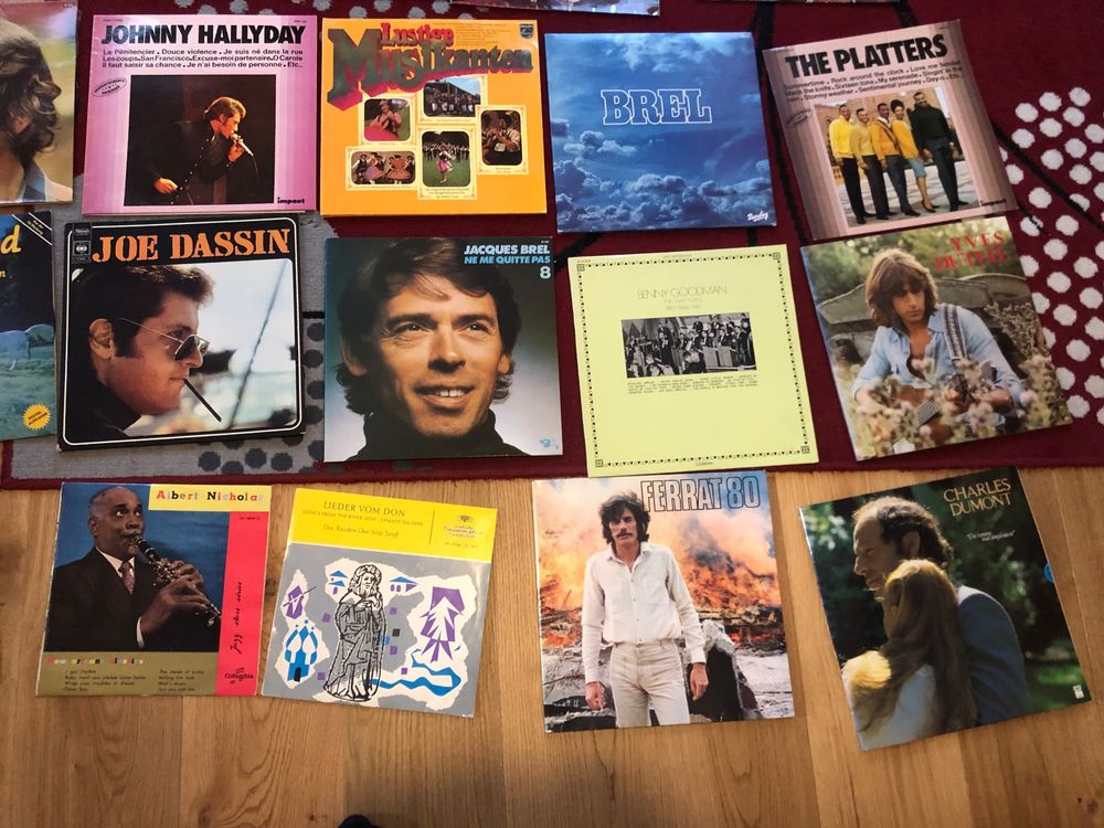 Plus de 50 disques, 33 et 45 tours: Johnny Hallyday, Brel,,, | Kaufen ...