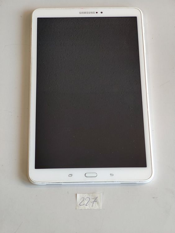 Samsung Galaxy Tab Ab 5.Fr (Defekt) in Solothurn für CHF 5 – mit ...