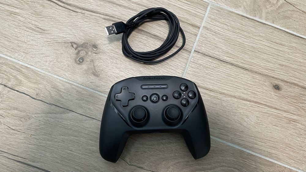 Gamepad steelseries Stratus Duo (Gebraucht) in Menziken für CHF 10 ...