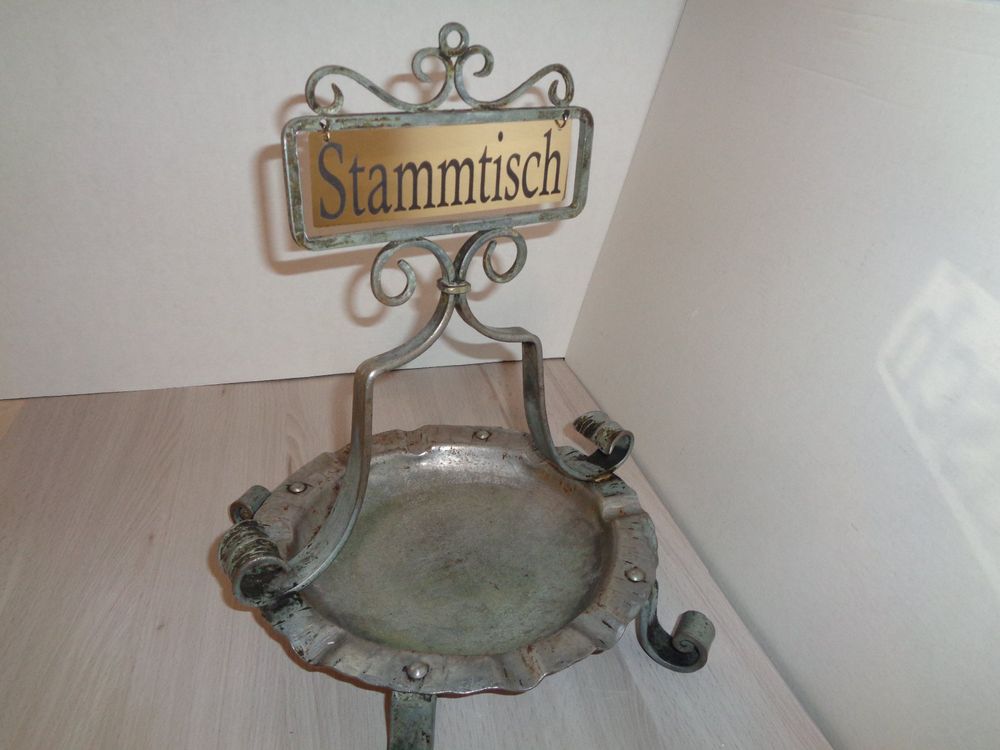 STAMMTISCH ASCHENBECHER EISEN SCHMIEDEEISEN (Gebraucht) in Henggart für ...