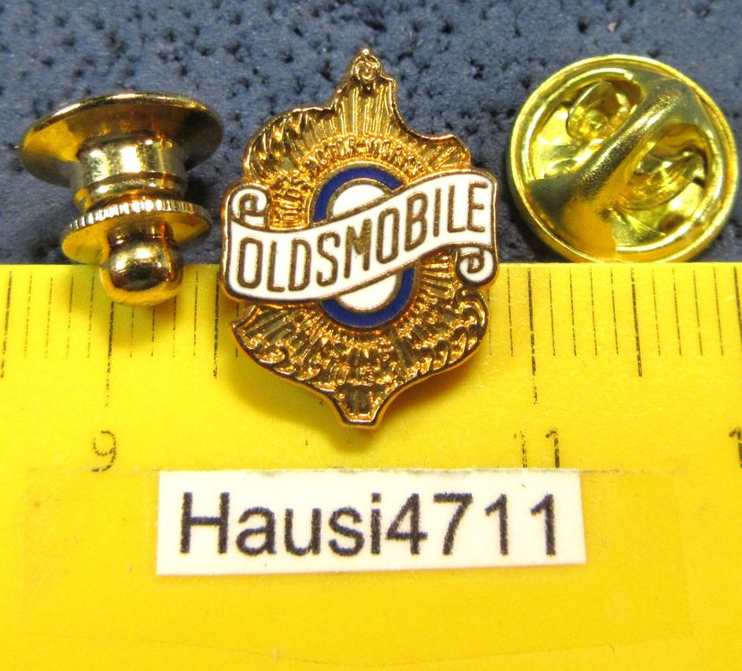 AUTO-PIN OLDSMOBILE LOGO GOLDIG 15mm MIT SECURITY-CLIP | Kaufen auf Ricardo