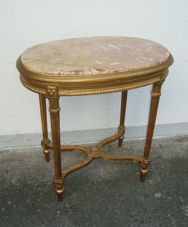 Louis-Seize Stil / Beistell Tisch mit Marmorplatte (Gebraucht) in Oberdorf NW für CHF 155 – nur ...