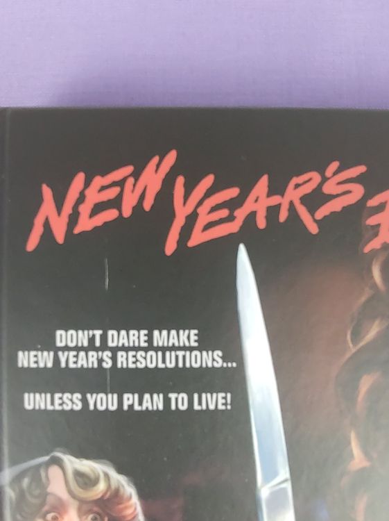 Blu-ray/DVD Mediabook: New Years Evil (Wicked Vision) | Kaufen auf Ricardo