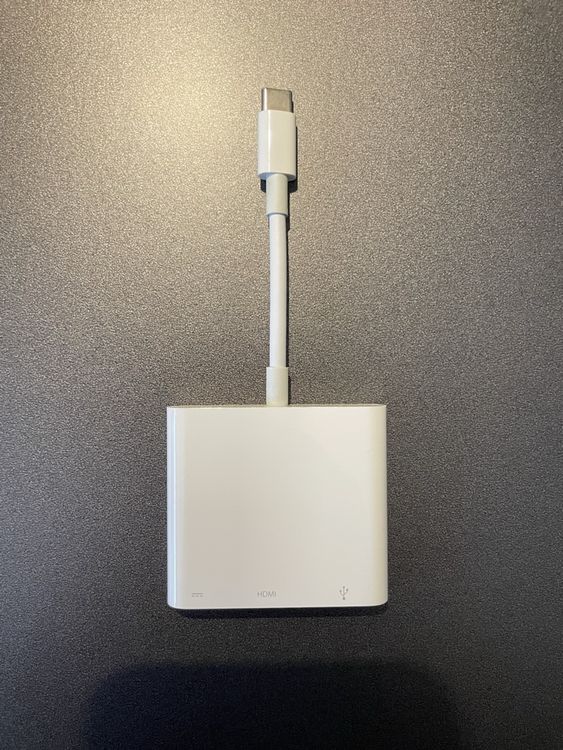 Apple Multiport USB Typ C, HDMI, USB (Gebraucht) in Oberhofen am ...