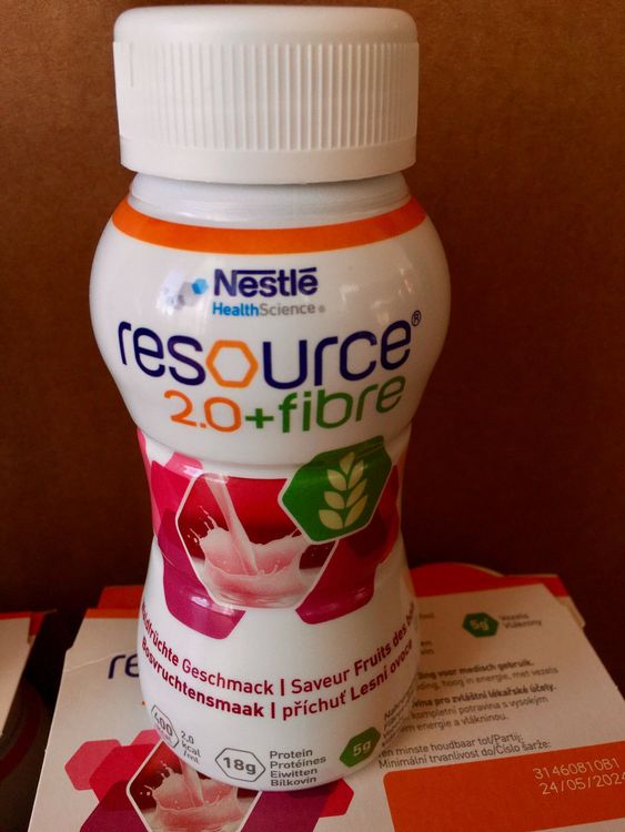 Trinknahrung resource2.0+fiber von Nestle (Neu und originalverpackt) in ...