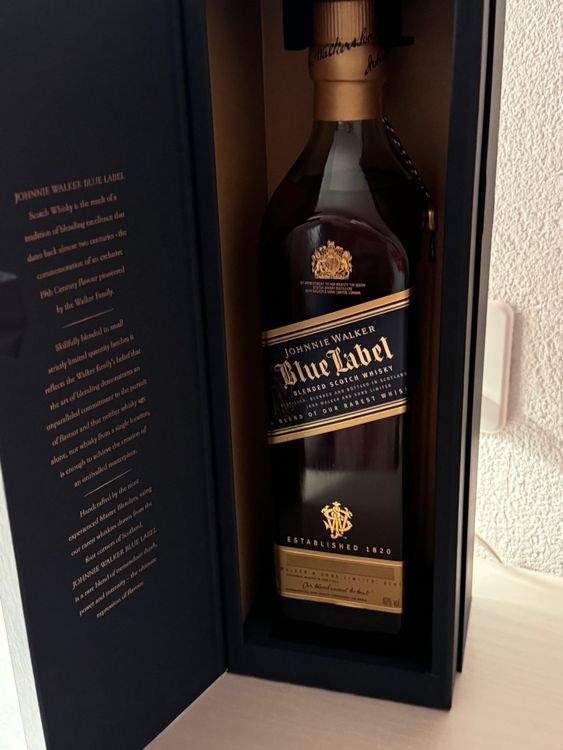 1X 75 CL JOHNNIE WALKER BLUE LABEL (Neu und originalverpackt) in Crans ...