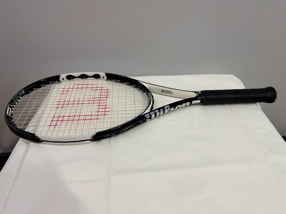 Wilson Hammer Tennisschläger Head Speed MP L 2024 (Gebraucht) in ...