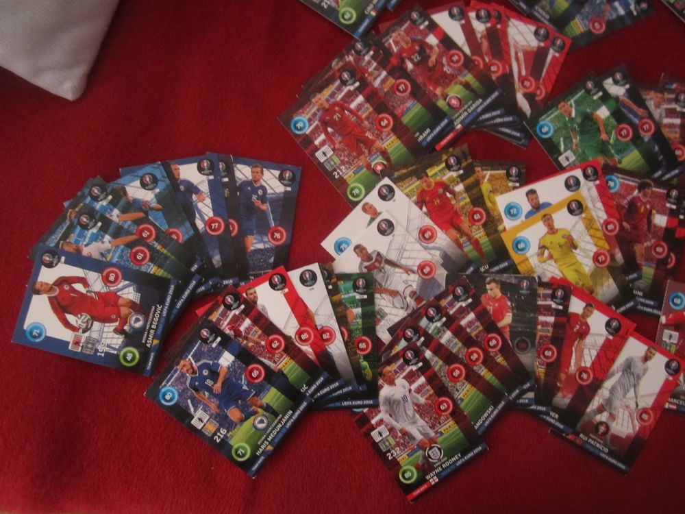 LOT PANINI ROAD TO UEFA EURO 2016(ADRENALYN XL CARDS) (Gebraucht) in ...