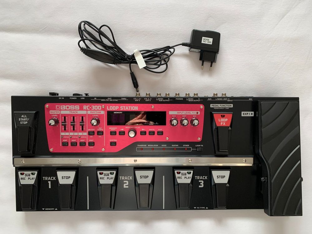 BOSS RC-300 LOOP STATION - Top Zustand! | Kaufen auf Ricardo