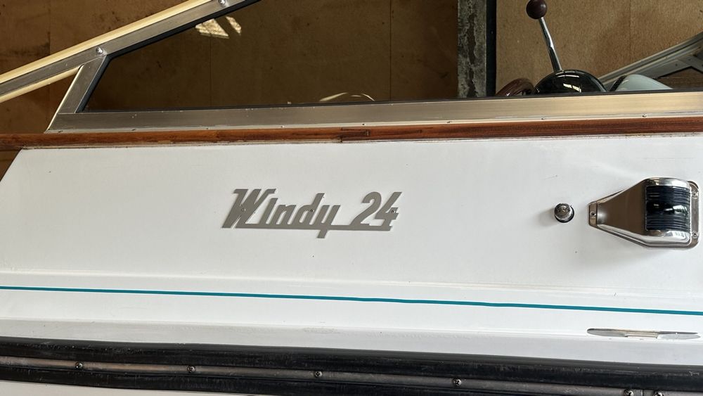 Motorboot Windy 24 (Defekt) in Eschenbach LU für CHF 1800 – nur ...