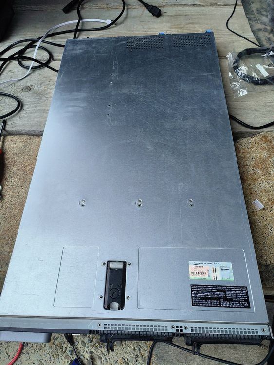 Server Dell PowerEdge 1950 (Gebraucht) in Obfelden für CHF 1 – nur ...
