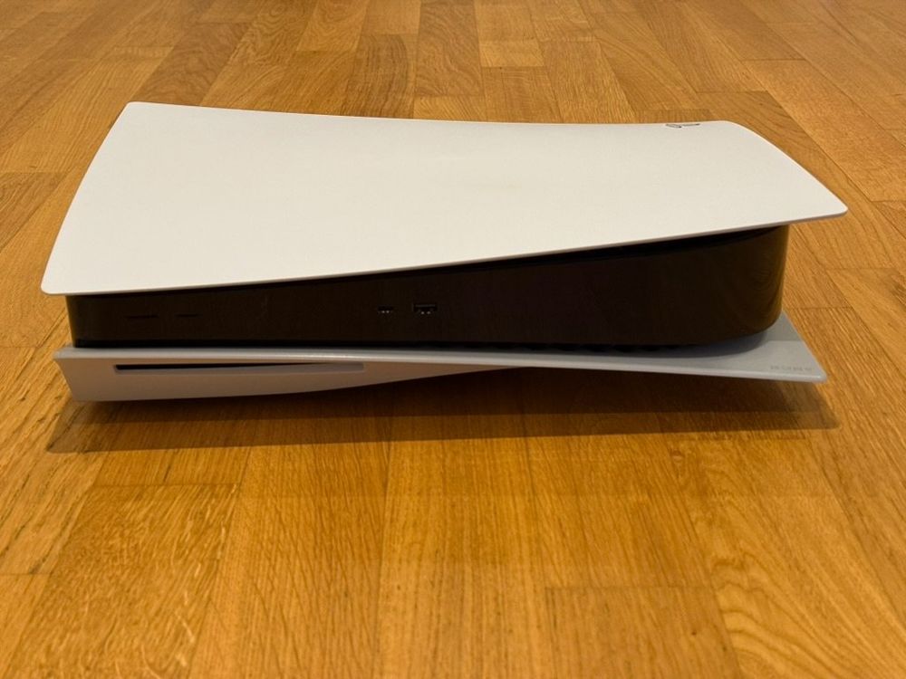 Sony PS5 Disc Edition 825GB (CFI-1116A) (Gebraucht) in Zug für CHF 250 ...