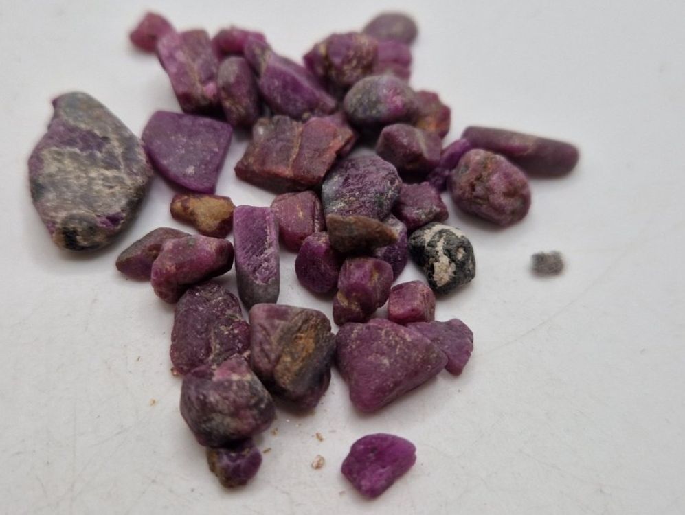 Rubin roh Lot total 98ct. | Kaufen auf Ricardo