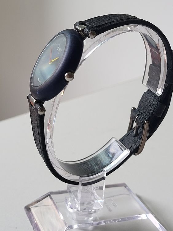 Tissot RockWatch R150 – Quartz 1989, avec boîte et papiers (D'occasion ...