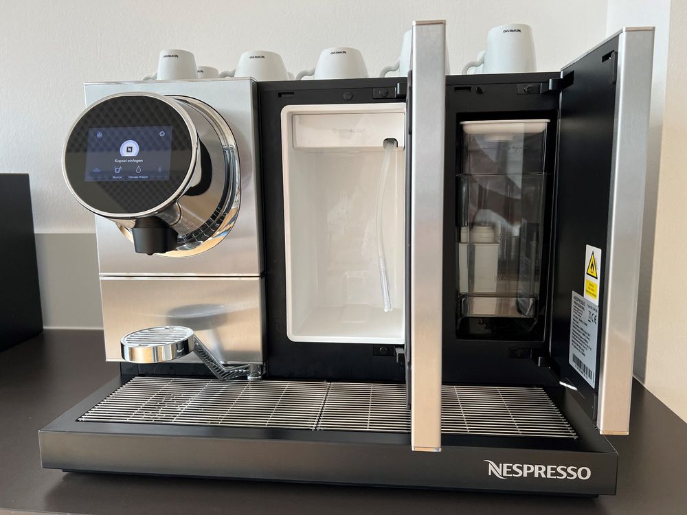NESPRESSO Momento Coffee & Milk (Gebraucht) in Zürich für CHF 630 – nur ...