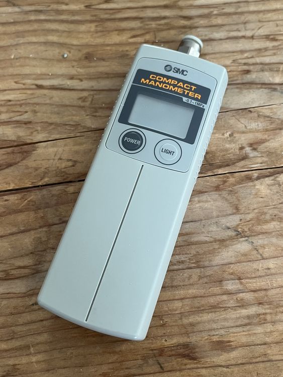 Manometer SMC PPA100 Luftdruck Industrie digital (Gebraucht) in Lotzwil ...