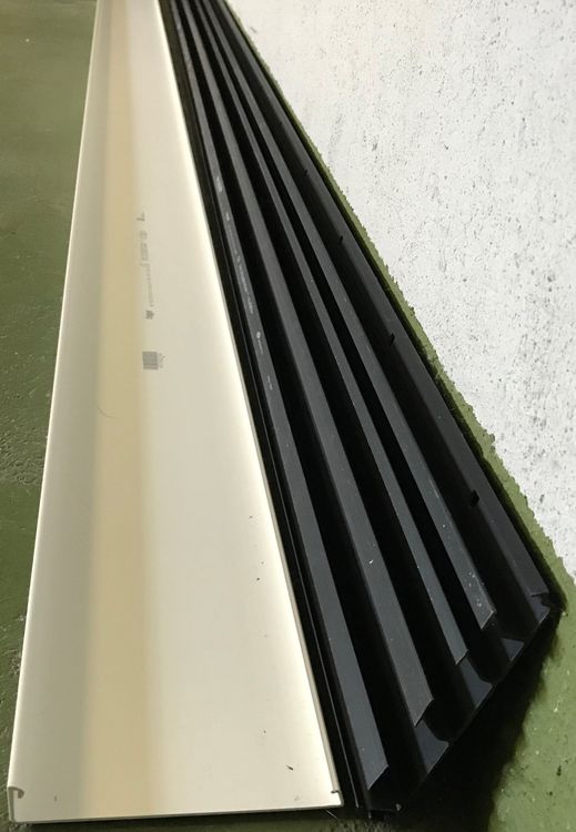 SL-Kanal 115x20 mm, Länge 2m NEU 127632012/127649 022 (Neu und originalverpackt) in Hergiswil NW ...