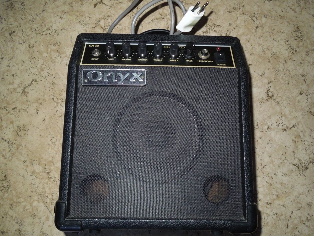 ONYX GUITAR AMP (Gebraucht) in Riehen für CHF 20 – mit Lieferung auf ...