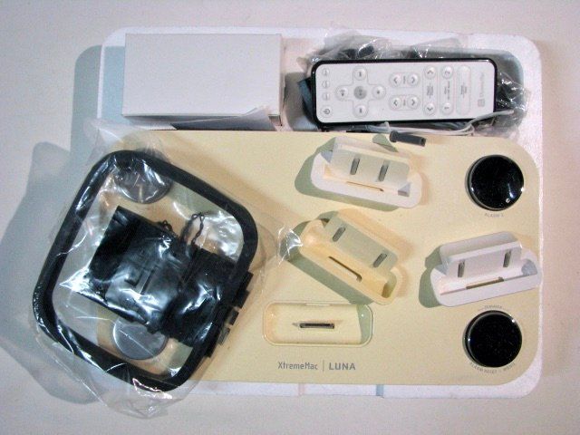 LUNA XtremeMac iPod/iPhone Dock Audio System Wecker Vintage (Gebraucht ...