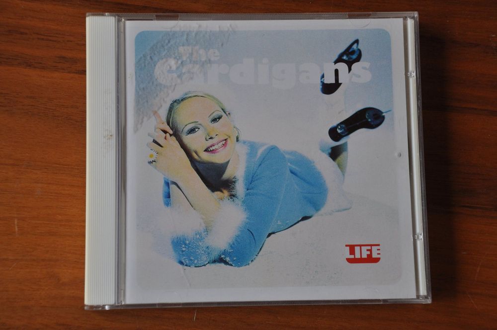 The Cardigans: Life (CD, 1995) (Gebraucht) in Basel für CHF 0.5 – mit ...
