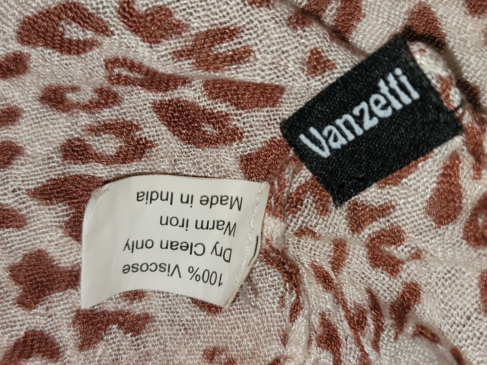 Vanzetti Schal, Leo-Muster, Scialle, foulard leo, felino, 👌 (Gebraucht ...