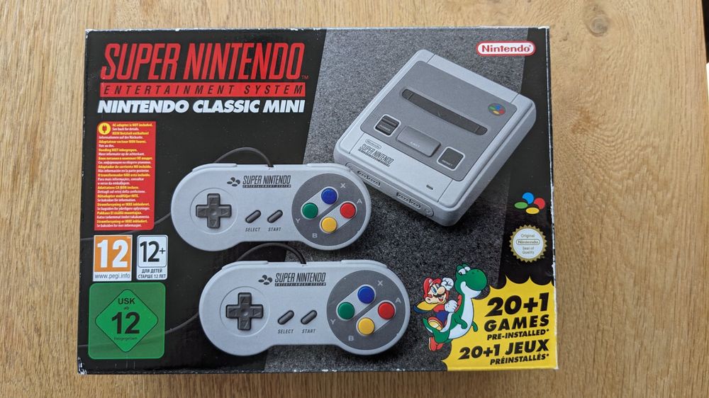 Super Nintendo Classic Mini (Gebraucht) in Zürich für CHF 90 – mit ...