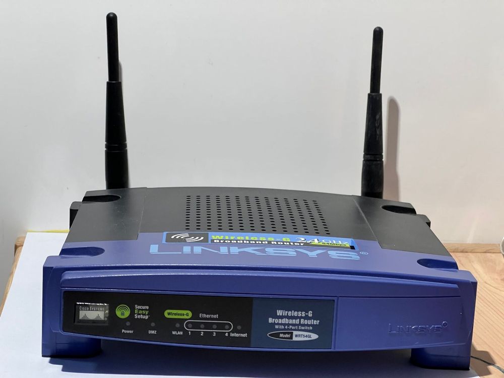 Linksys WRT54GL WIFI Broadband Router, 54, 4x10 LAN port (Gebraucht) in Fehraltorf für CHF 5 ...