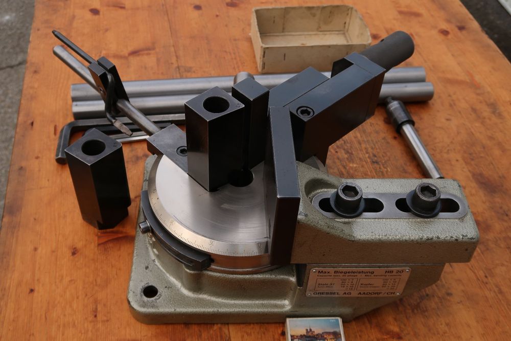 GRESSEL HB 20 Profilbiegeapparat (Gebraucht) in Biel/Bienne für CHF 1299 – nur Abholung auf ...