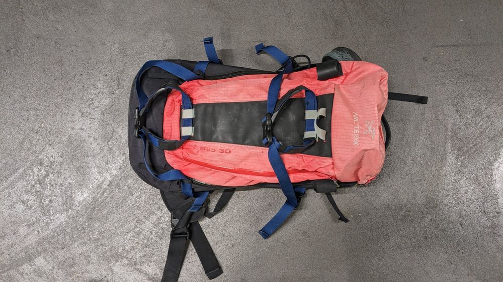 Arcteryx Silo 30 + Nike snowboard Boots | Kaufen auf Ricardo