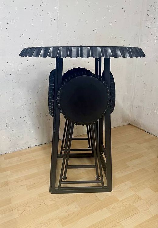 Cooler Bartisch mit Hocker (Gebraucht) in Bonaduz für CHF 100 – nur ...