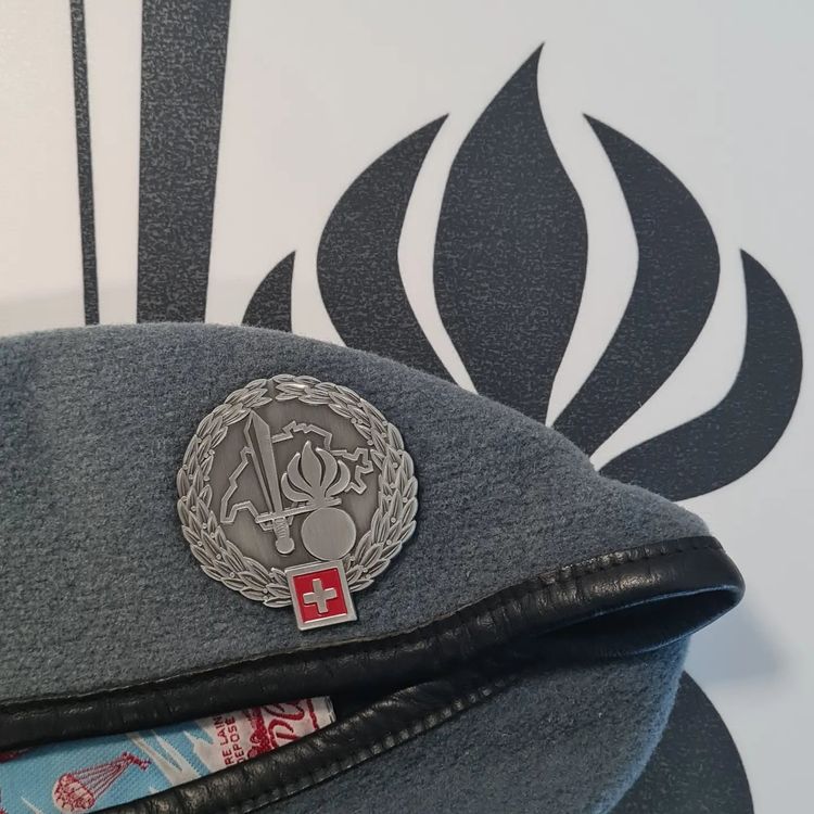 MP Gren Beret Emblem | Kaufen auf Ricardo