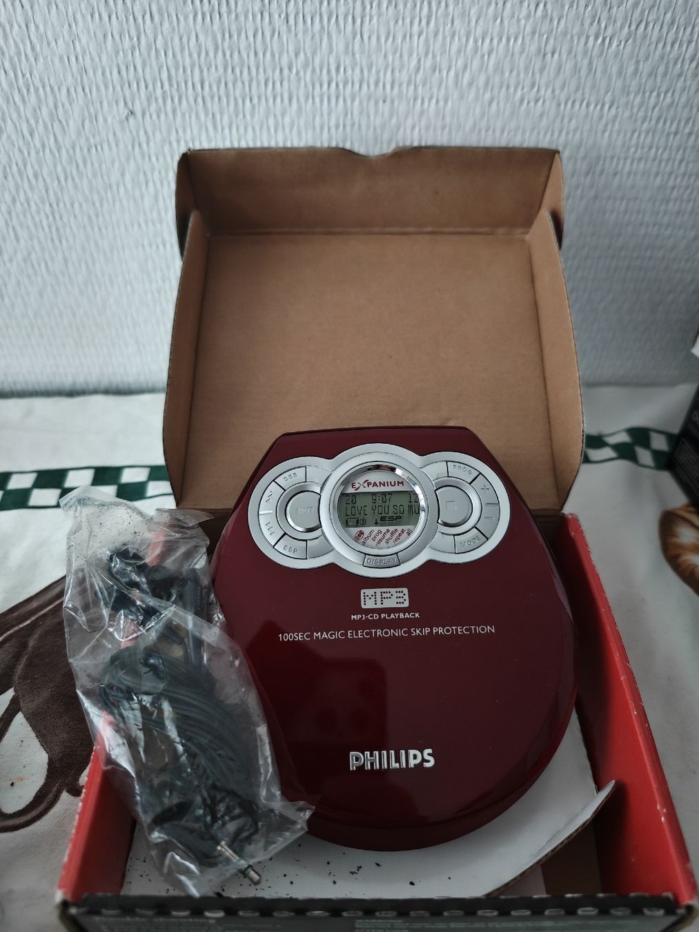 Philips eXpanium EXP 320 Portable MP3-CD (Neu (gemäss Beschreibung)) in ...