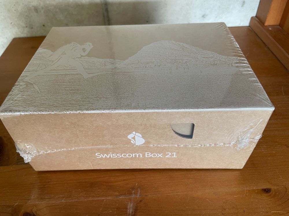 Swisscom box 21 neuve - dès 1.- (Neu und originalverpackt) in Avry ...