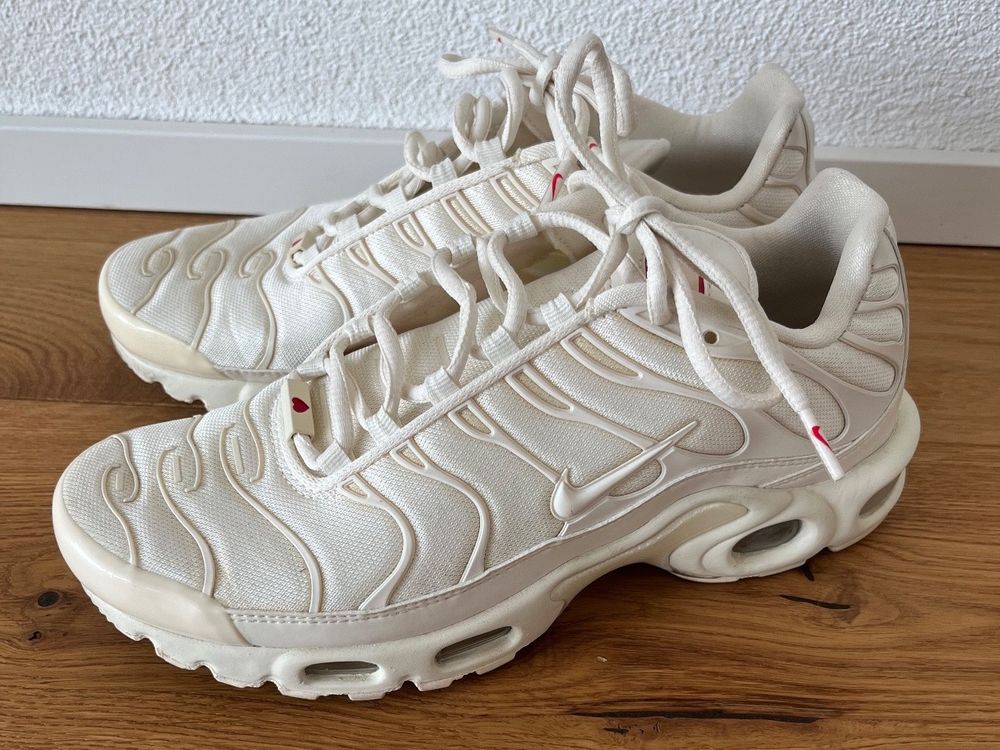 Nike Air Max Plus TN Valentinesday Weiß/beige/Creme rot (Neu (gemäss ...